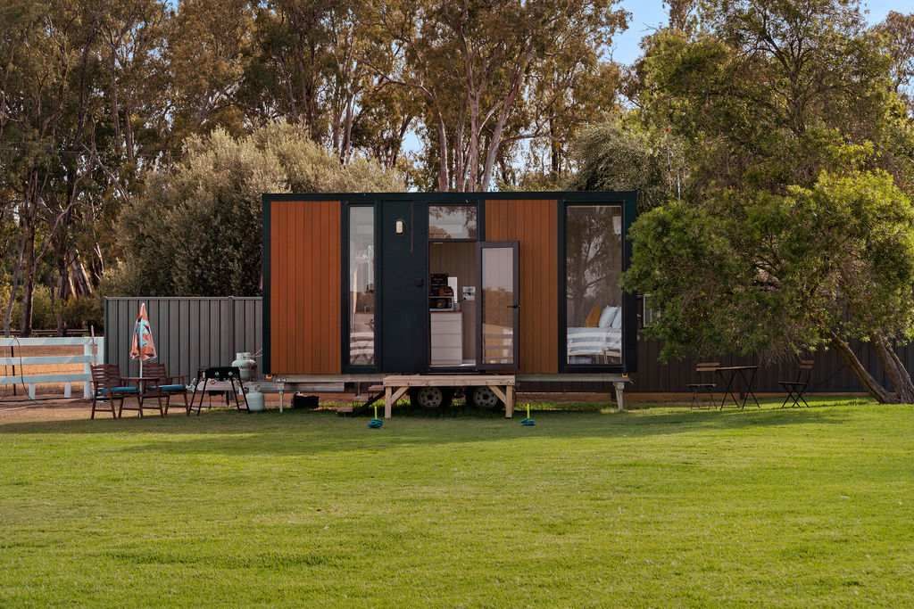 Murray Haven Farm Stay by Tiny Away, Koonoomoo